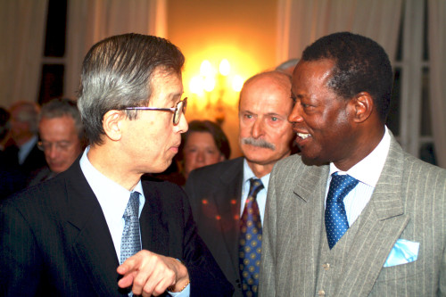 Hommage à Mme Simone VEIL (Son Excellence Monsieur Cheikh Sadibou ...